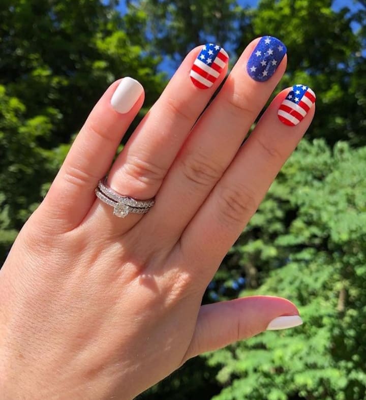 25 Gorgeous 4th of July Nails that Scream Patriotism