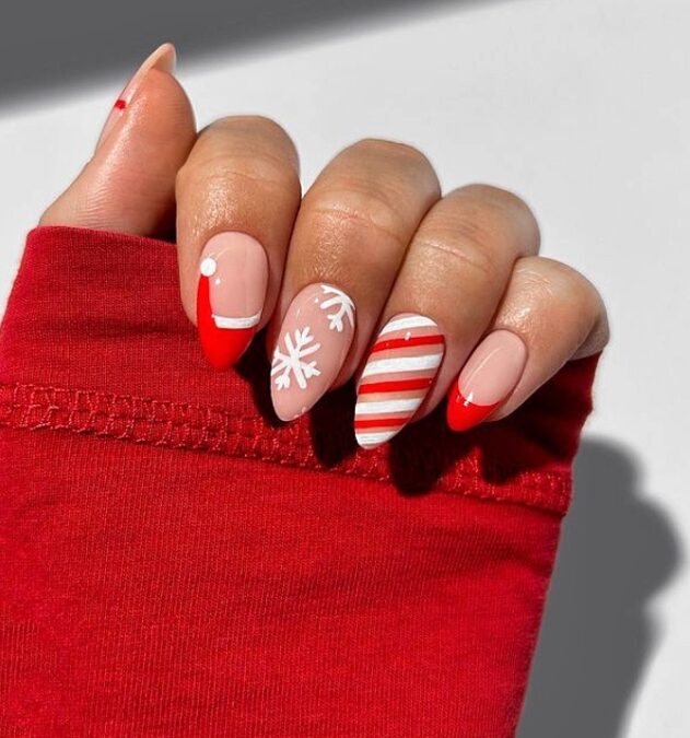 28 Red Christmas Nail Ideas - Beauty Bruh